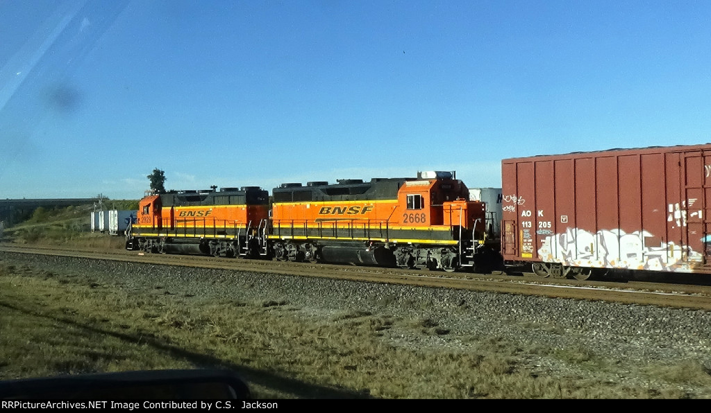 BNSF 2668